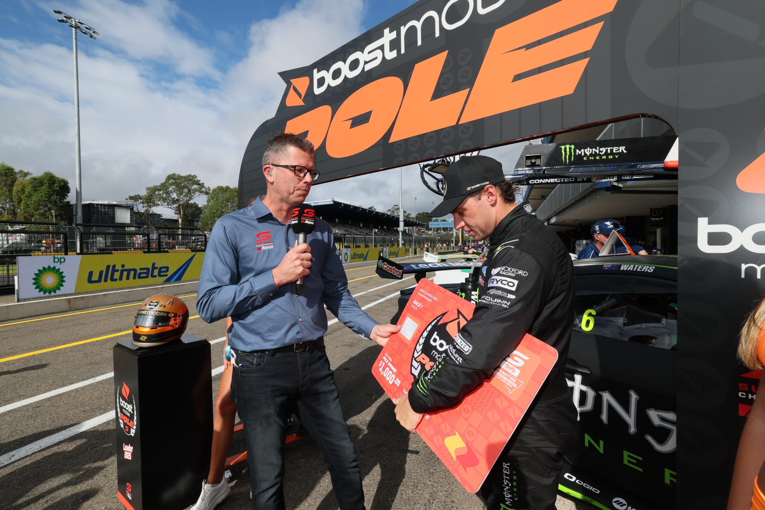 Cam Waters opens the season on pole in Sydney - Repco Garage